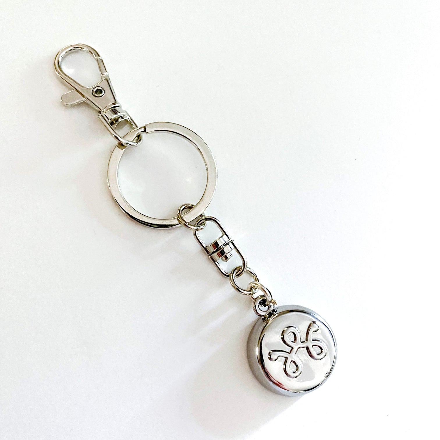 invisaWear Smart Jewelry, Stylish Panic Button, Wearable Safety Device ...